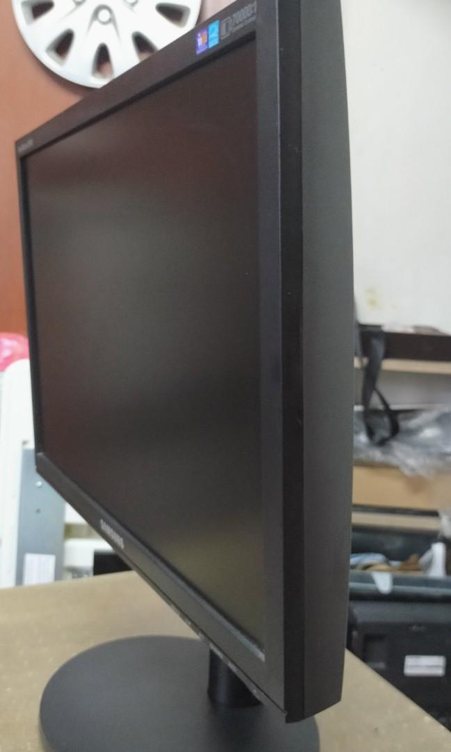 Samsung Wide Desktop LED Computer Monitor, Computers & Tech, Desktops ...