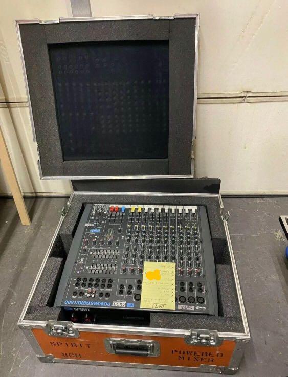 Soundcraft Spirit PowerStation 600 Powered Mixer w/ US made road case ...