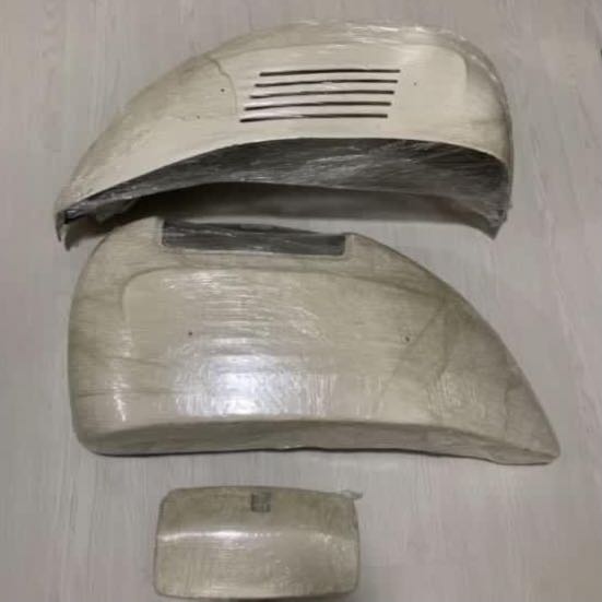 Vespa Spare Side Box, Motorcycles, Motorcycle Accessories on Carousell