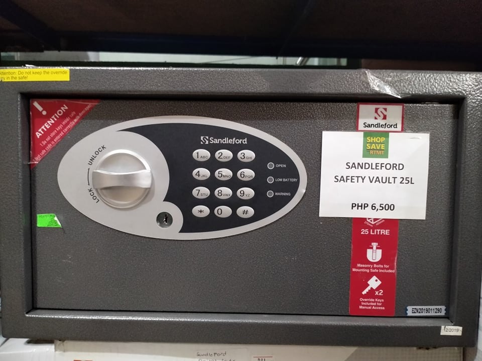 25L Sandleford Safety Vault, Furniture & Home Living, Security & Locks ...