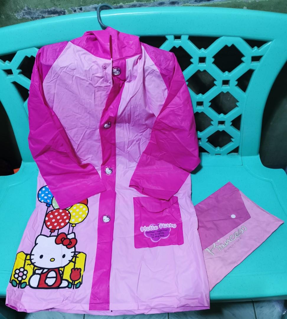 Hello Kitty Raincoat, Babies & Kids, Babies & Kids Fashion on Carousell