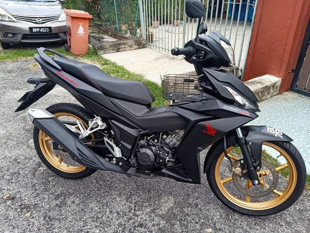 Honda RS150R V1 2019, Motorbikes on Carousell
