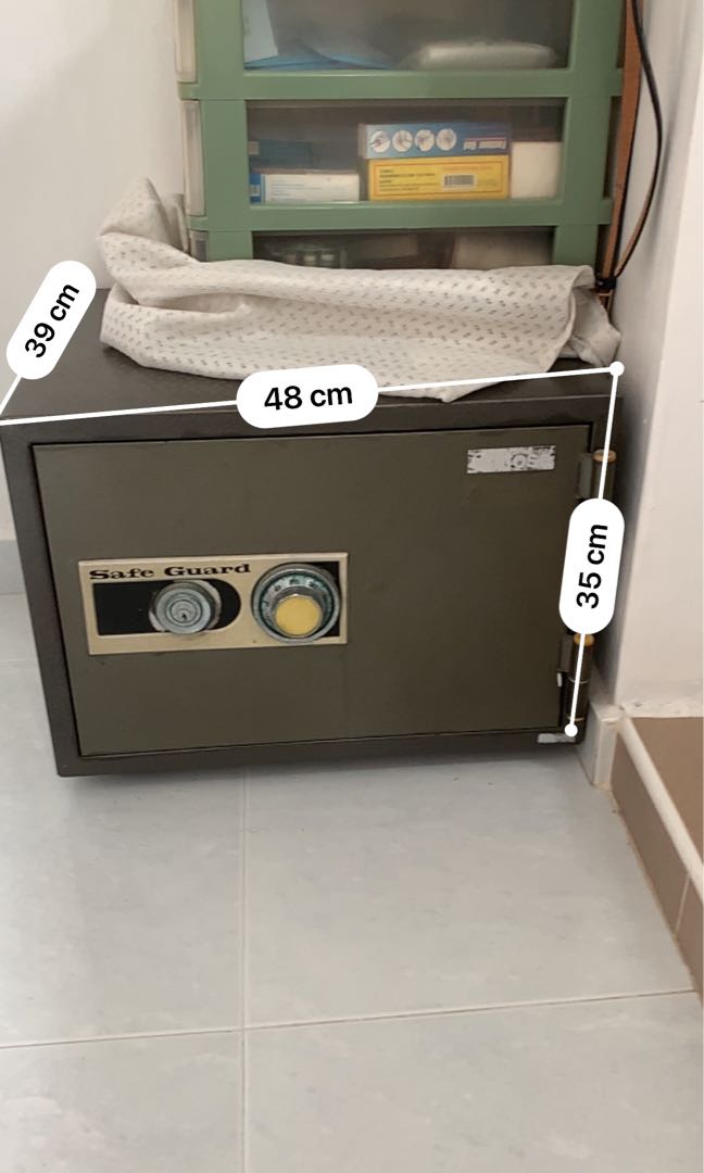 Iron Safe Box, Furniture & Home Living, Security & Locks, Safe on Carousell