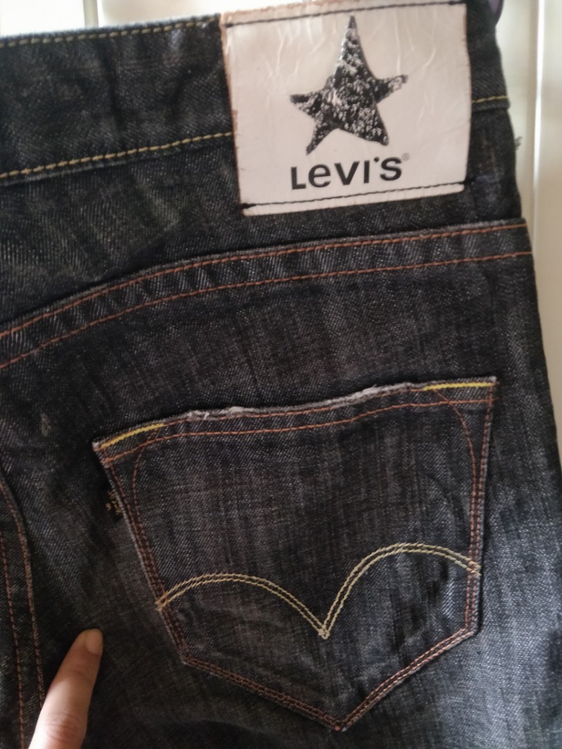 Levis black star, Men's Fashion, Bottoms, Jeans on Carousell