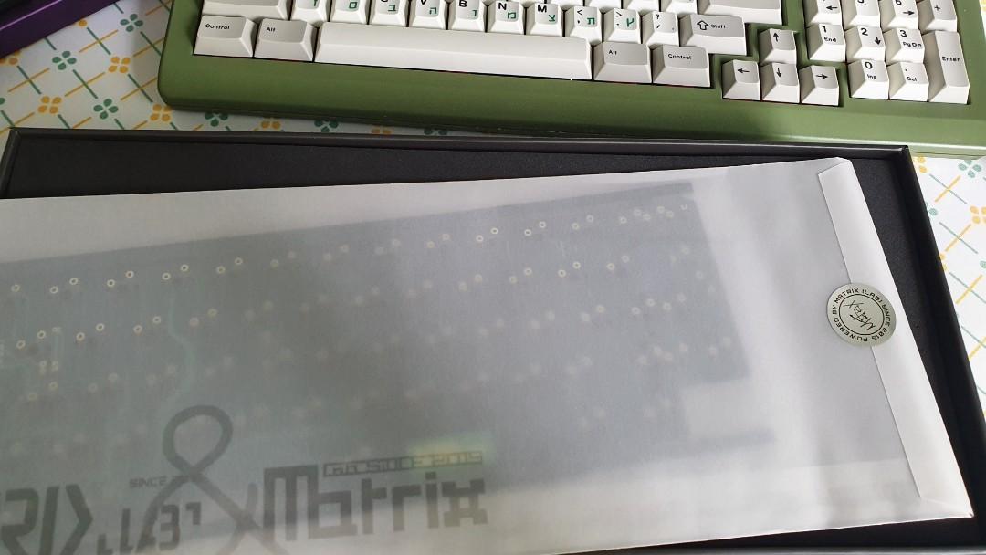 Matrix Falcon custom mechanical keyboard, Computers & Tech, Parts ...