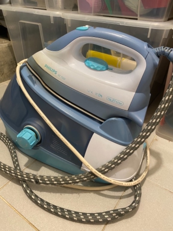 Philips iron (european plug), TV & Home Appliances, Irons & Steamers on ...