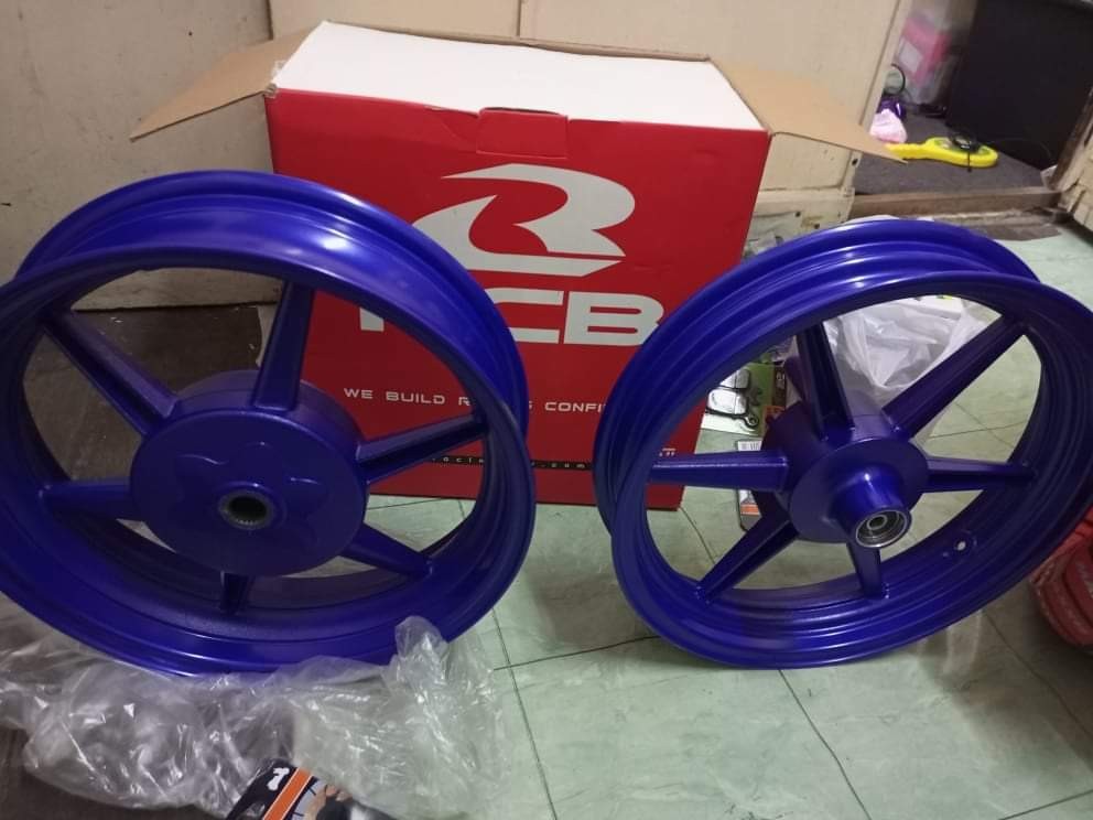 RCB mags Rb6 blue - 4500 for aerox, Motorbikes, Motorbike Parts ...