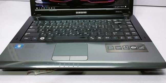SAMSUNG SENS R440, Computers & Tech, Laptops & Notebooks on Carousell