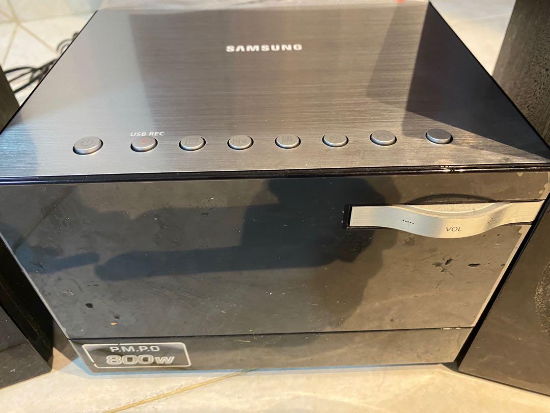 SAMSUNG MM-E330D Home Audio System . Video CD & radio player (Model: MM ...