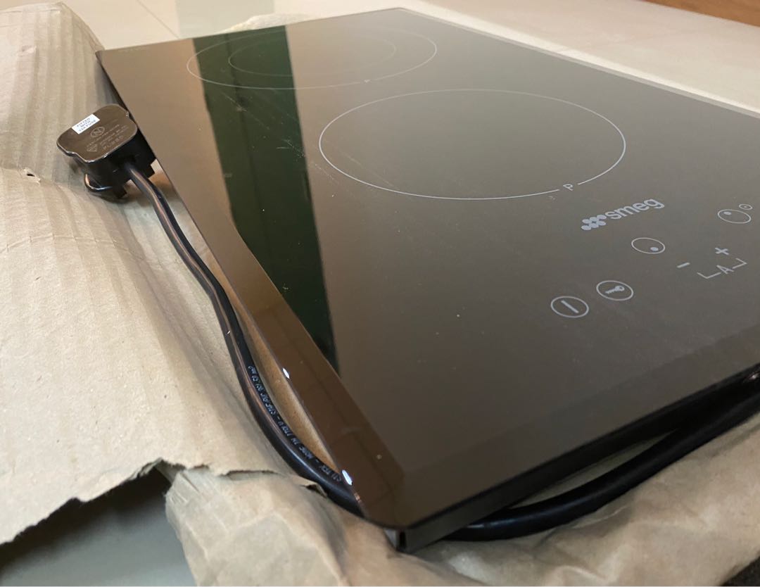 Smeg induction cooker/ hob, TV & Home Appliances, Kitchen Appliances ...