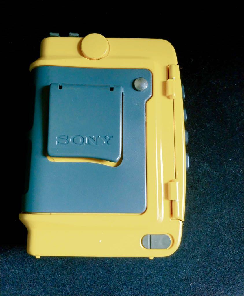 Sony Sports Walkman WM A52 with Solar Alarm Clock, Audio, Portable ...