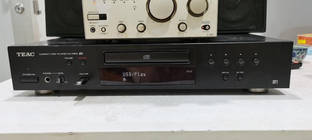 TEAC CD PLAYER CD-P650 UR (CD PLAYER/USB PLAYER and RECORD), 音響器材, 音樂播放裝置 MP3及CD Player - Carousell