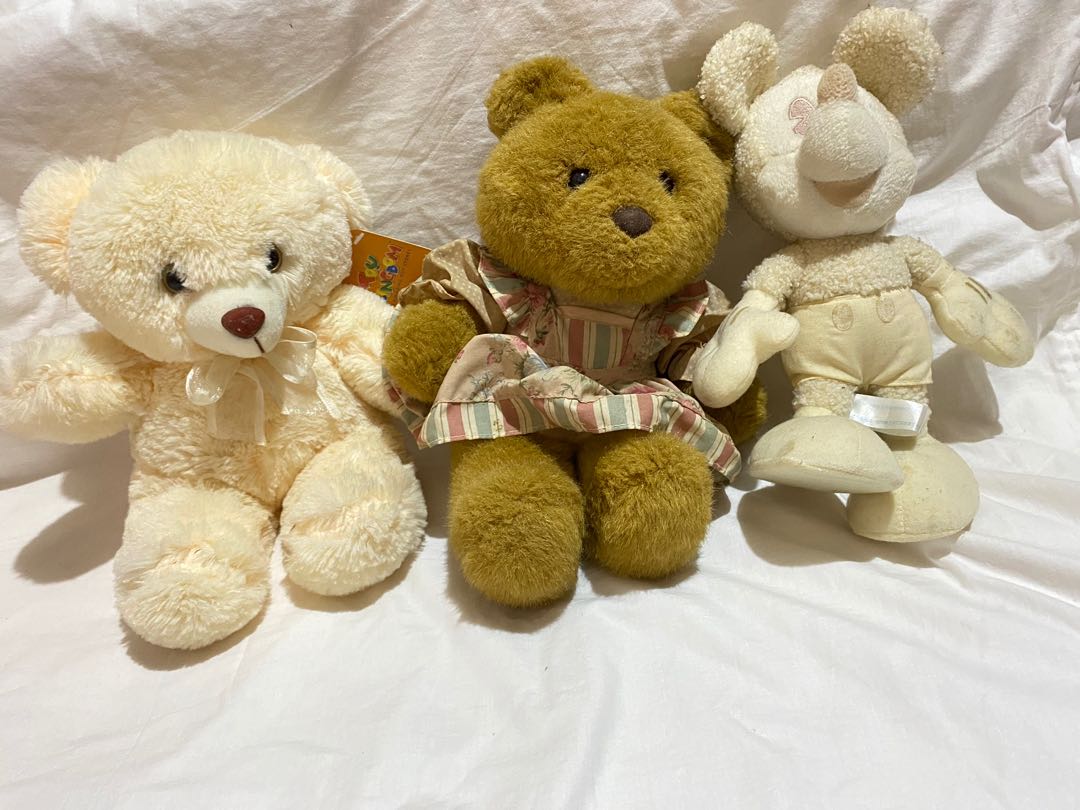 Teddy bear take all for 400, Hobbies & Toys, Toys & Games on Carousell