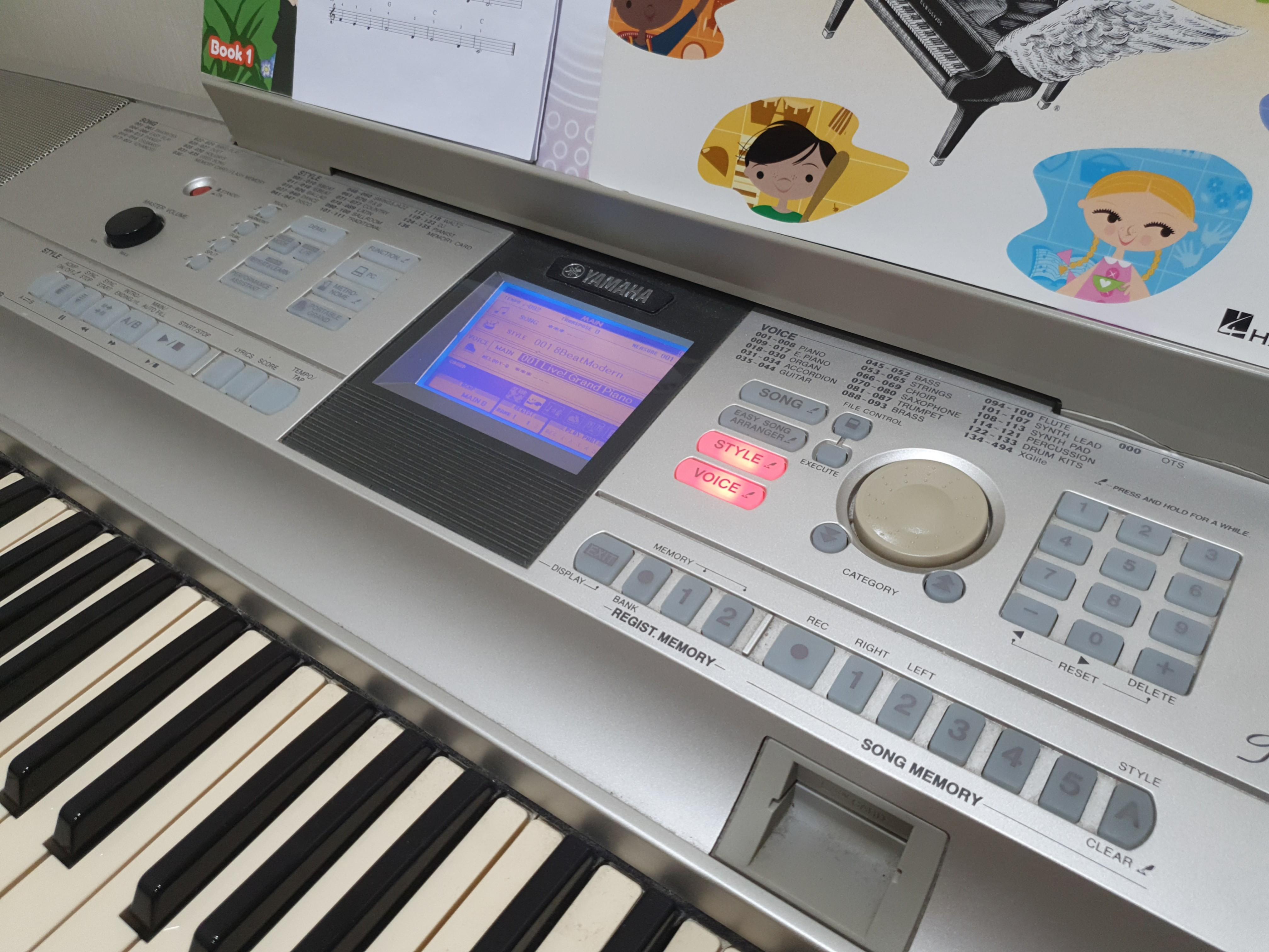 Yamaha keyboard DGX 505, Hobbies & Toys, Music & Media, Musical ...