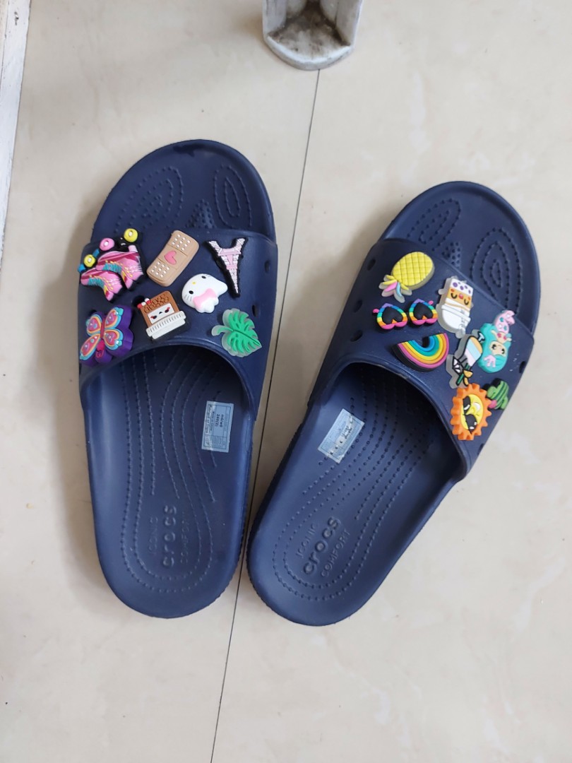 Crocs size m6 w8 open for swap, Women's Fashion, Footwear, Slippers and ...
