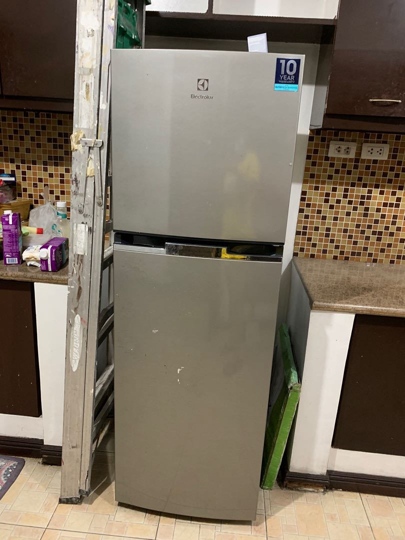 ELECTROLUX 2DOOR REFRIGERATOR NUTRIFRESH INVERTER PLUS, TV & Home ...