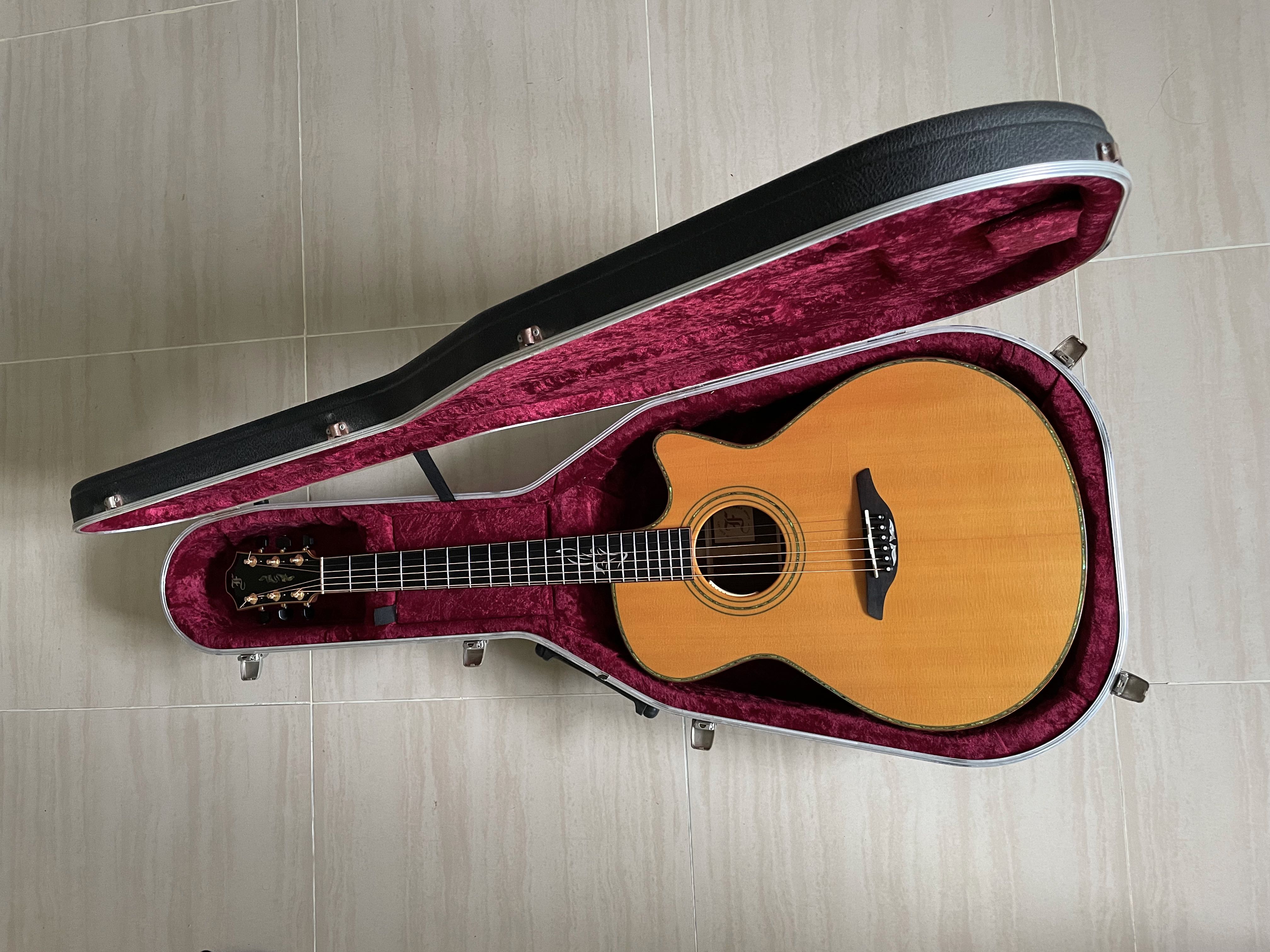 Furch G25-SR Grand Auditorium cutaway Acoustic Guitar, Hobbies & Toys ...