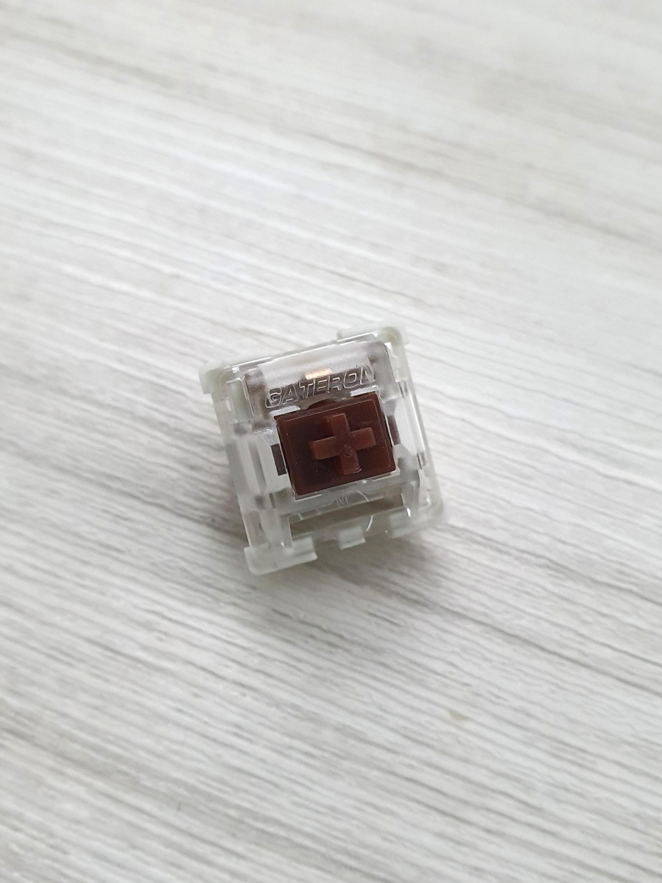 Gateron Brown mechanical keyboard switches (87 pcs), Computers & Tech ...