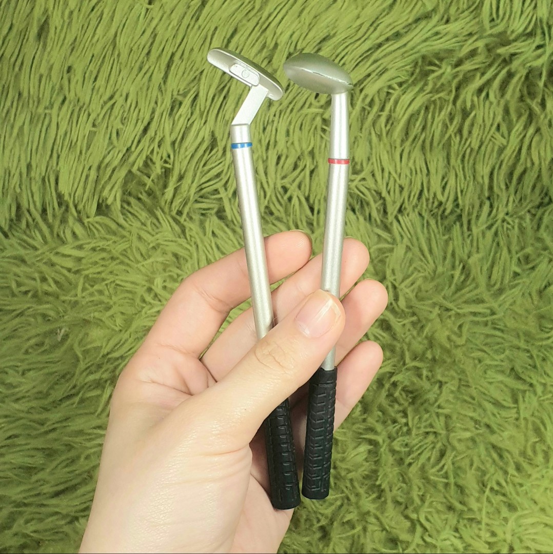 miniature two golf for dolls, Hobbies & Toys, Toys & Games on Carousell