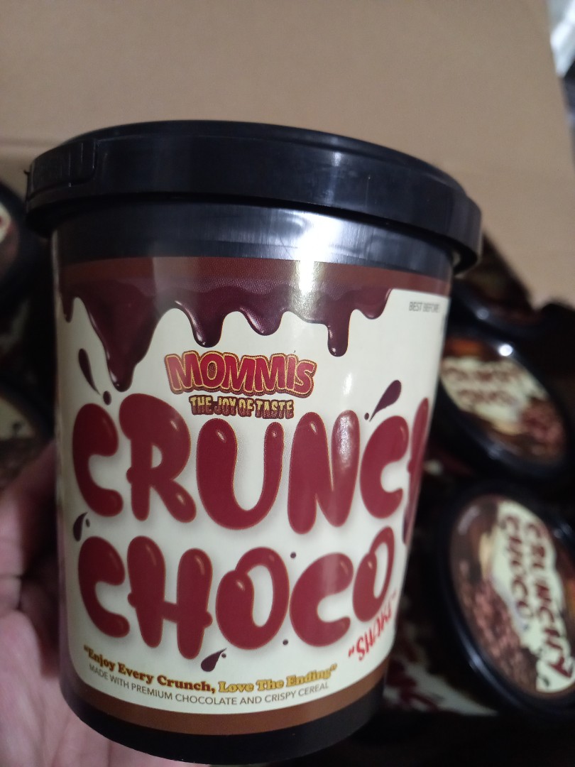 MOMMIS CRUNCH CHOCO JAR, Food & Drinks, Other Food & Drinks on Carousell