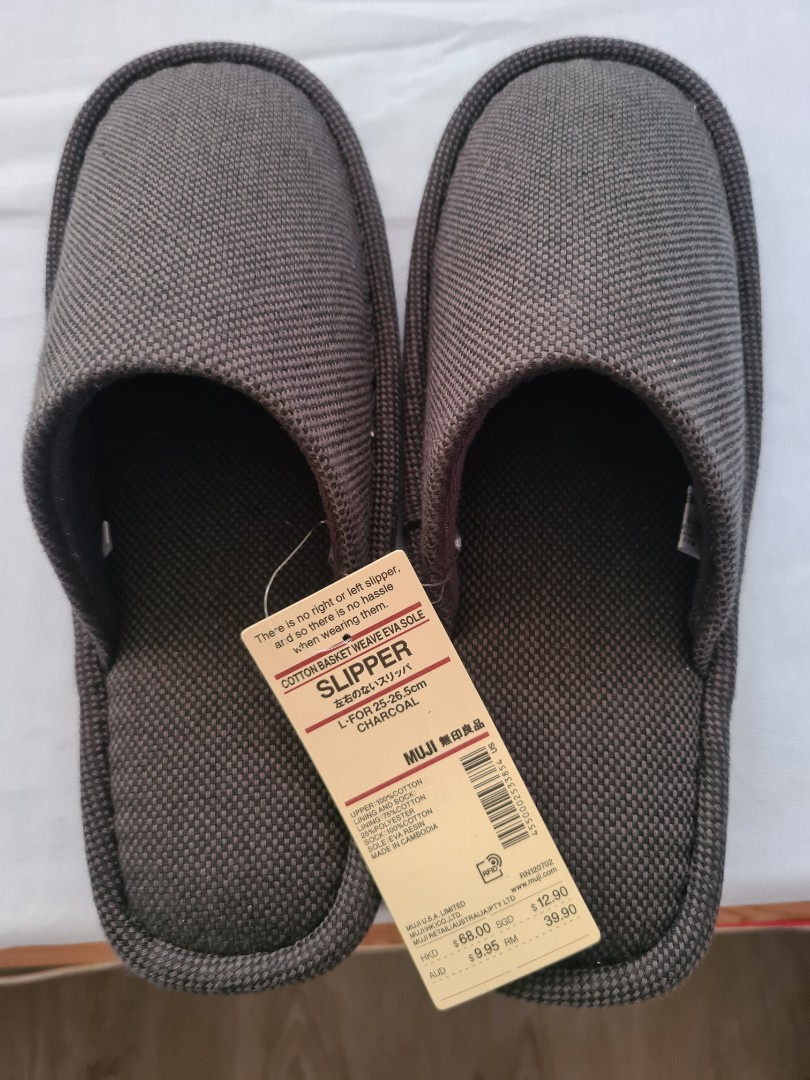 Muji Slippers, Men's Fashion, Footwear, Flipflops and Slides on Carousell