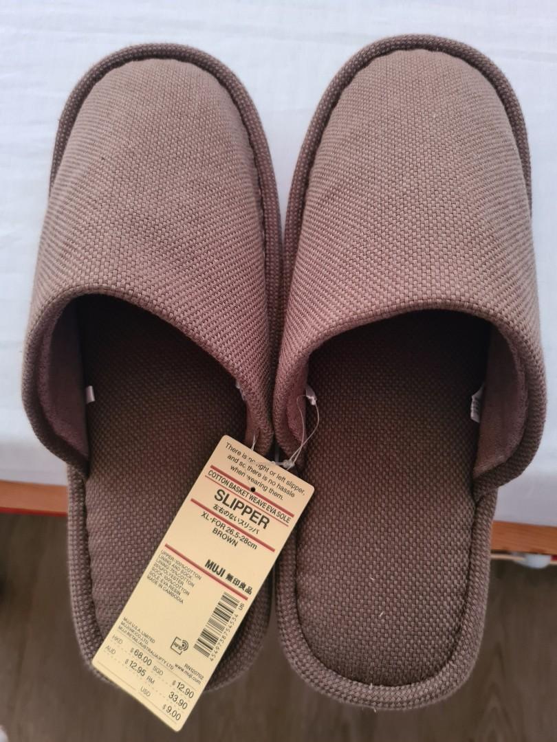 Muji Slippers, Men's Fashion, Footwear, Flipflops and Slides on Carousell