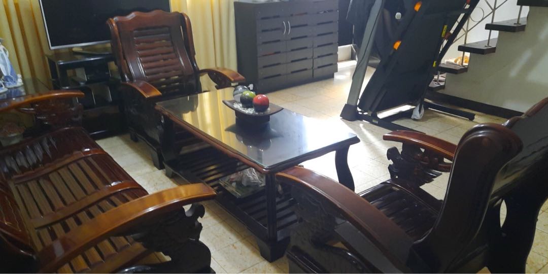 Dragon Sala set, Furniture & Home Living, Furniture, Sofas on Carousell
