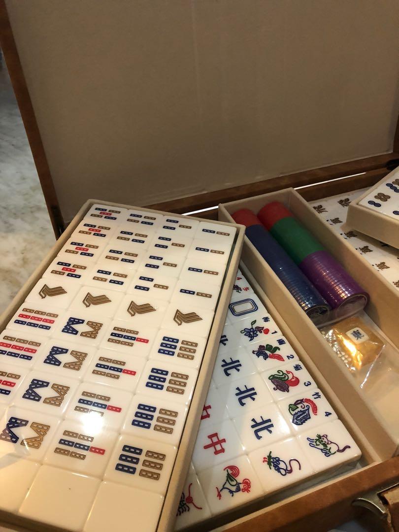 SQ SIA Mahjong Set Gold Limited Edition, Hobbies & Toys, Toys & Games ...