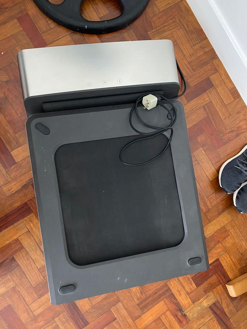 Xiaomi Walkpad Foldable Treadmill, Sports Equipment, Exercise & Fitness ...