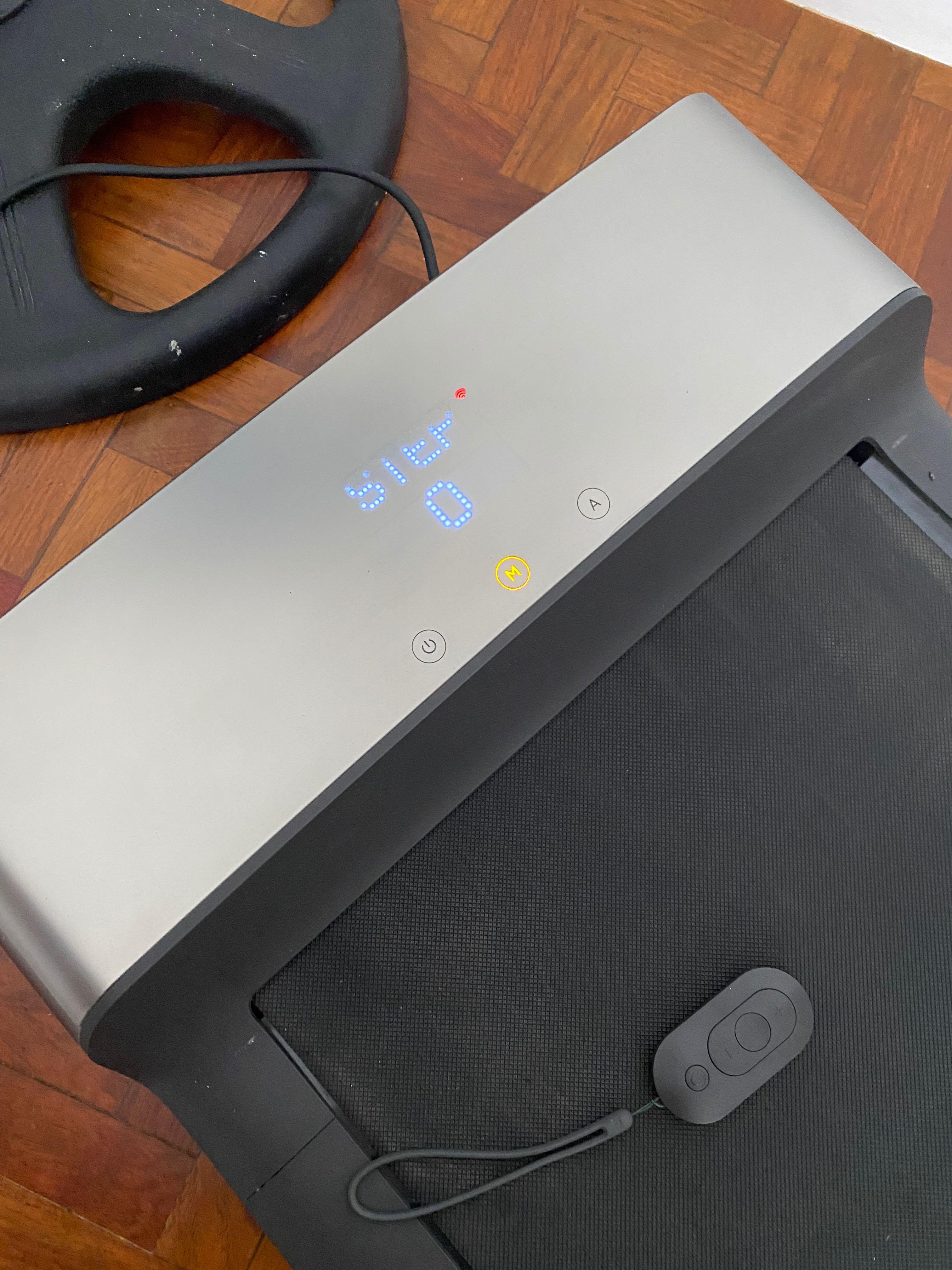 Xiaomi Walkpad Foldable Treadmill, Sports Equipment, Exercise & Fitness ...
