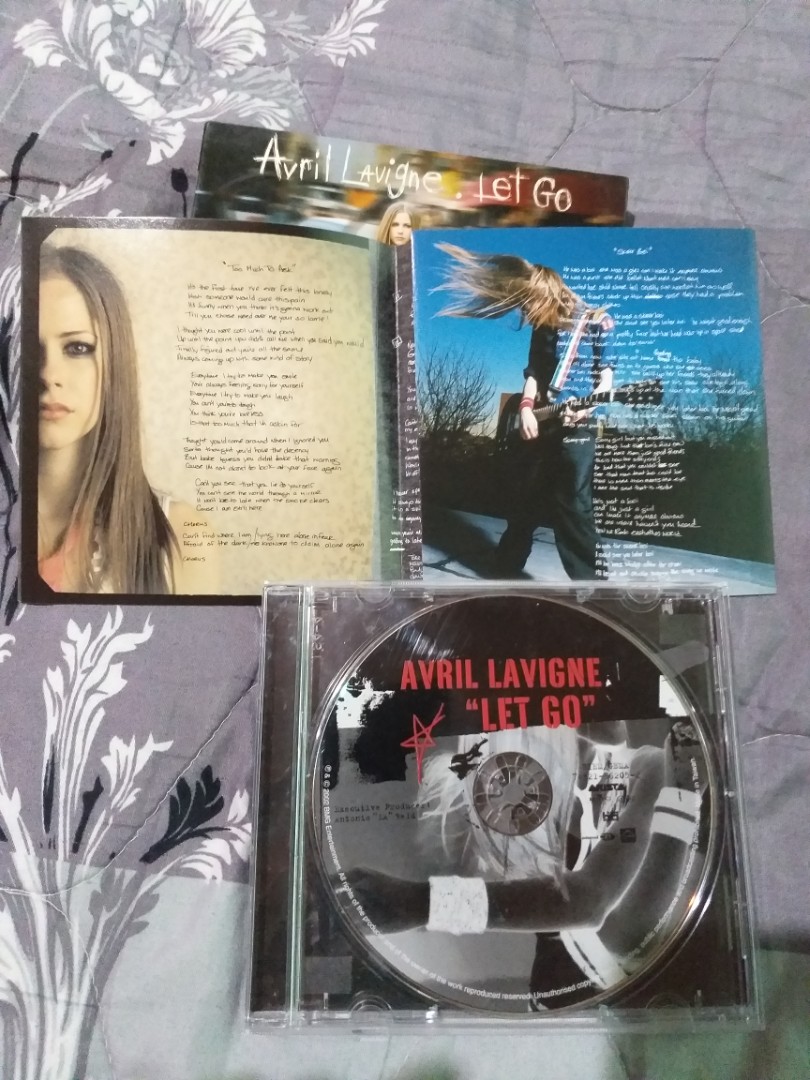 Avril Lavigne Let Go Album Hobbies And Toys Music And Media Cds And Dvds