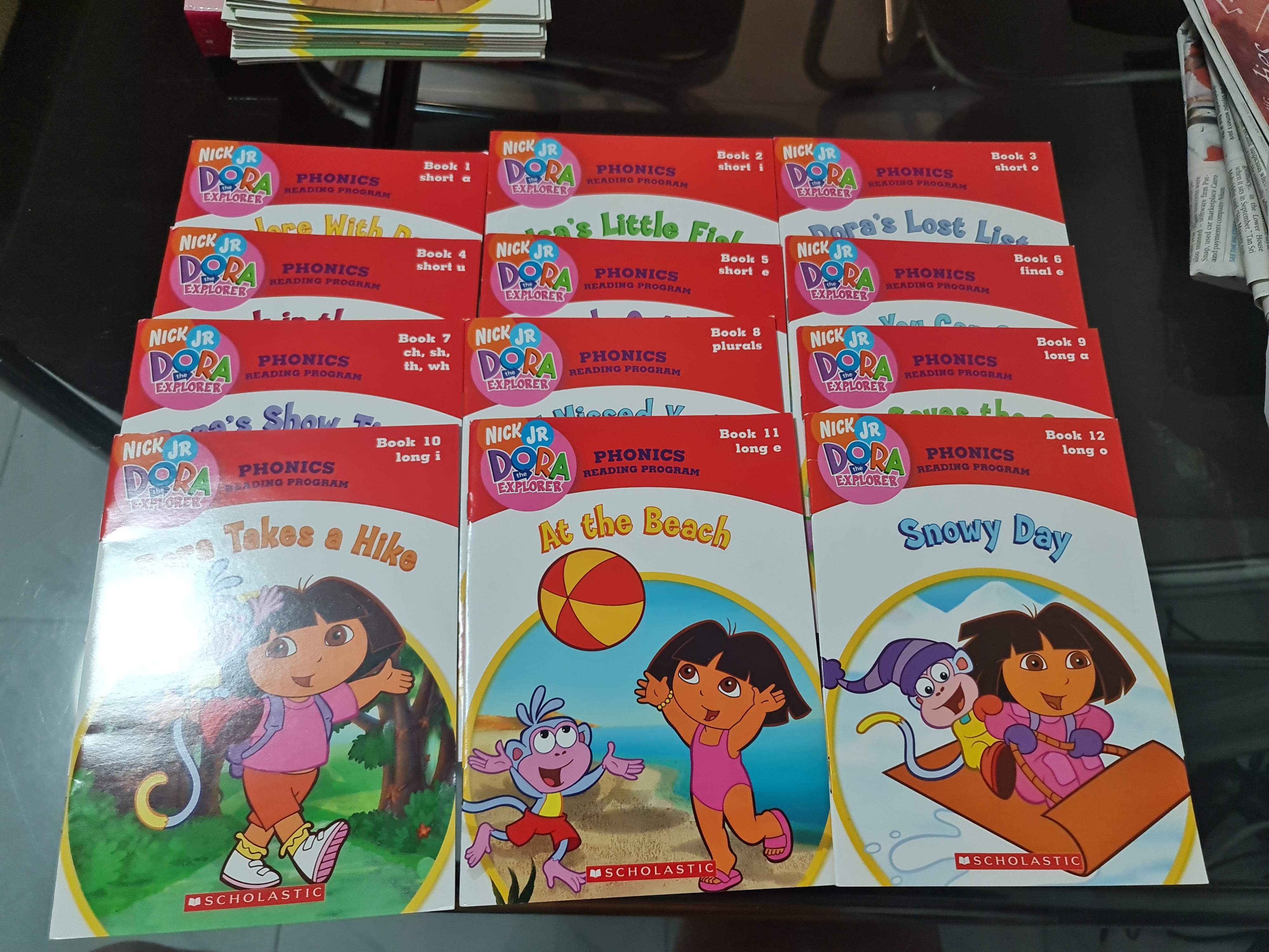 Dora Phonics Reading Program Pack 1, Hobbies & Toys, Books & Magazines ...