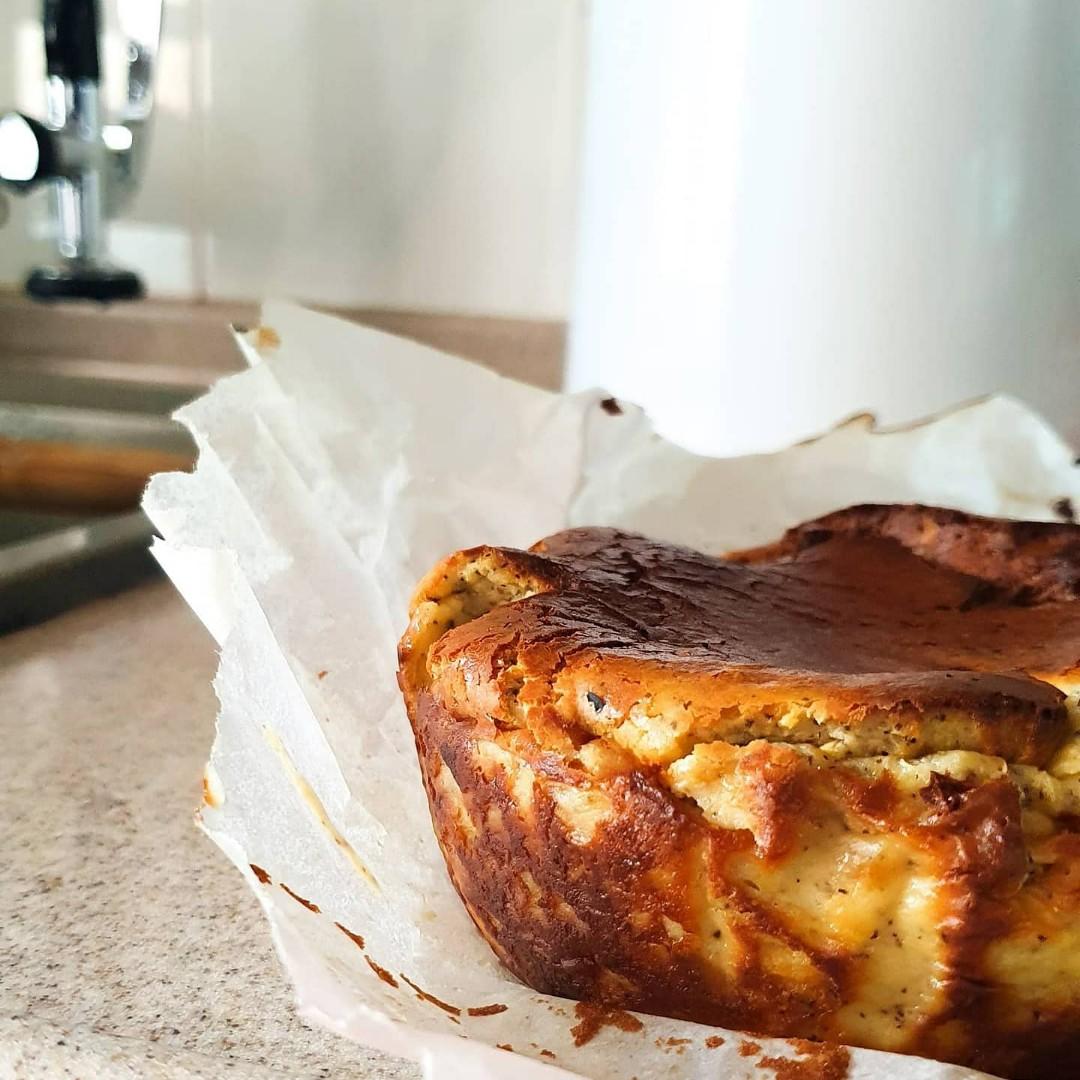 [ORDERS OPEN] earl grey/original basque burnt cheesecake, Food & Drinks ...