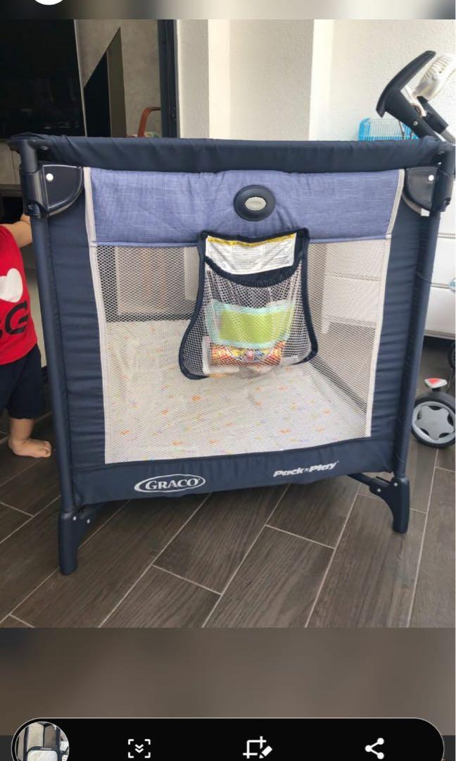 Graco play pan and bed, Babies & Kids, Baby Nursery & Kids Furniture ...