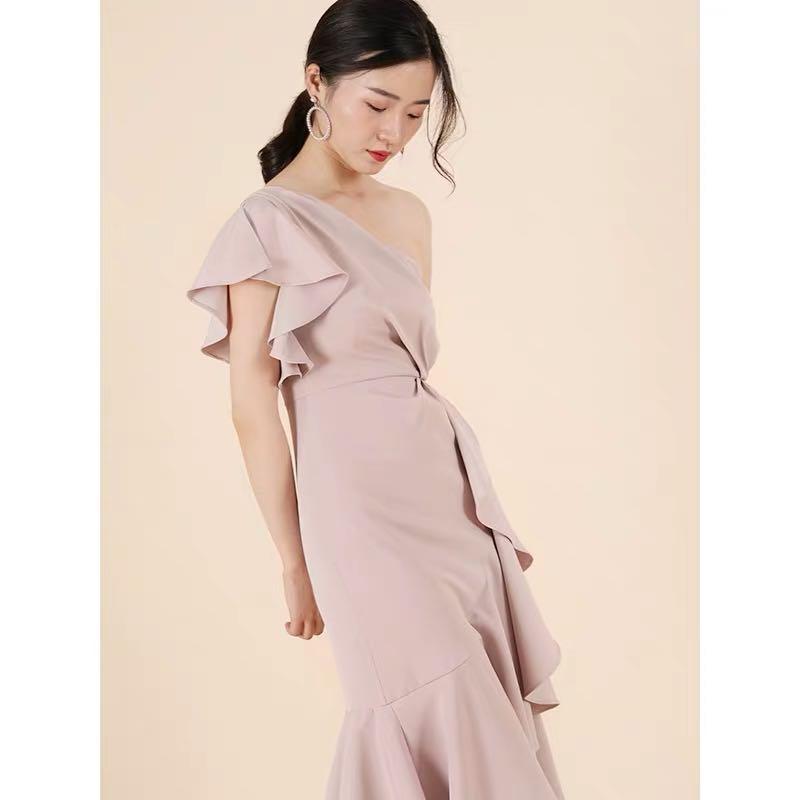 Half shoulder dress, Women's Fashion, Dresses & Sets, Dresses on Carousell