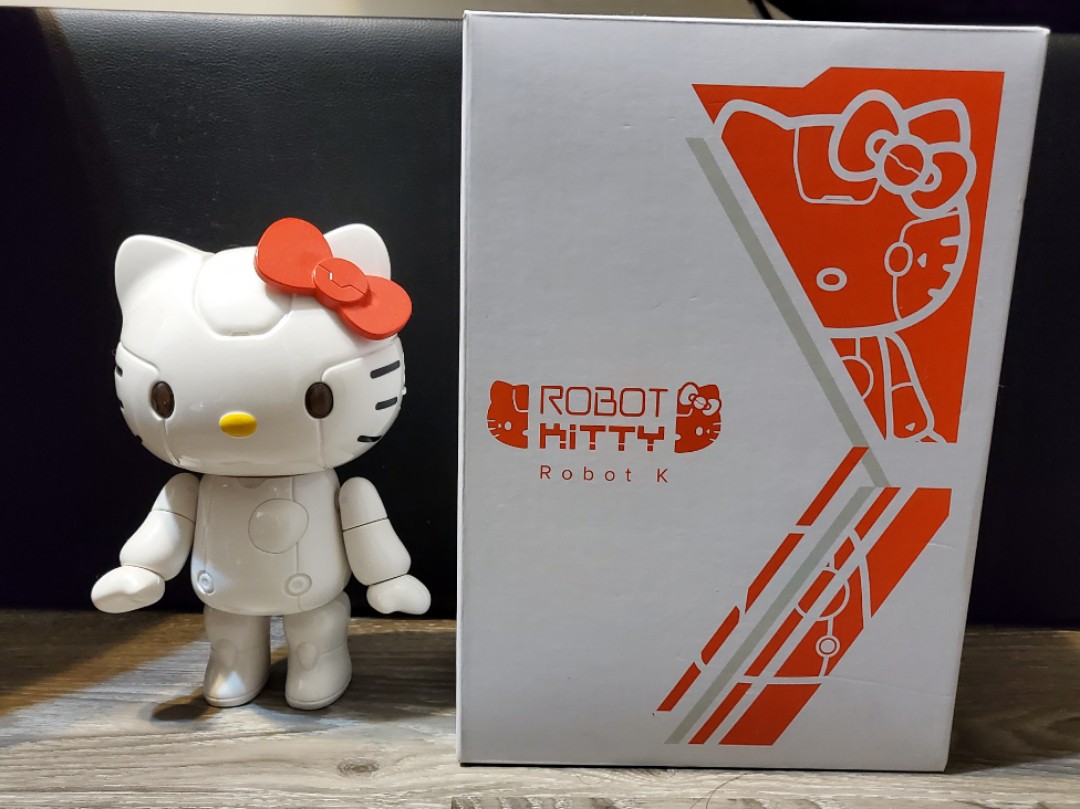HELLO KITTY ROBOT K, Hobbies & Toys, Toys & Games on Carousell