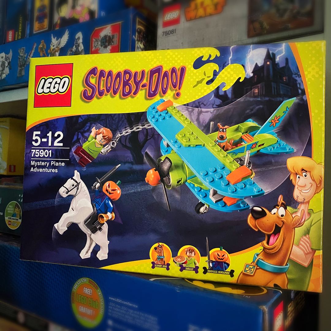 LEGO 75901 Mystery Plane Adventures Scooby-Doo, Hobbies & Toys, Toys ...