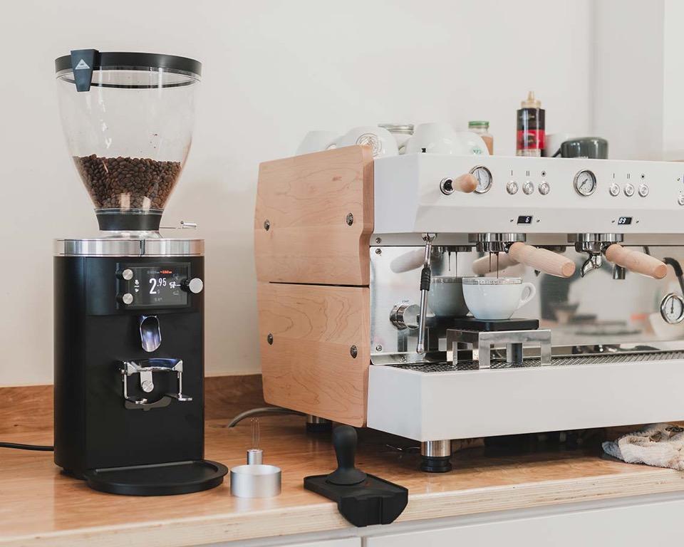 Mahlkonig E80 Supreme Espresso Grinder全新, 家庭電器, 廚房電器, 咖啡機及咖啡壺 - Carousell