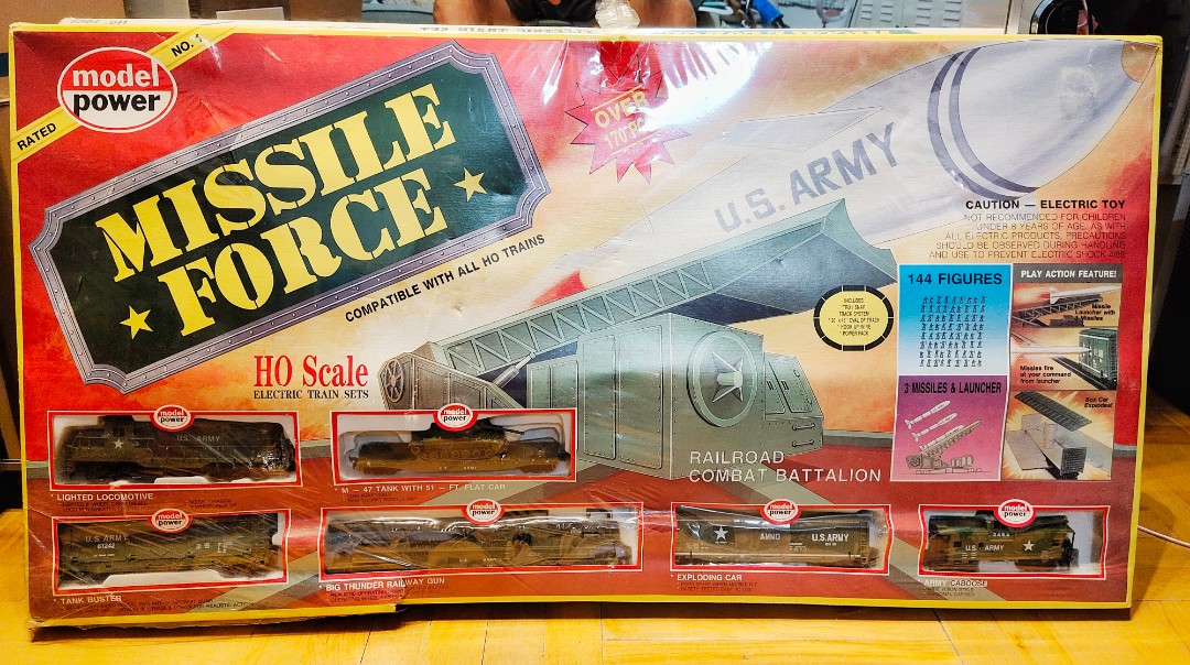 Missile Force Train Set, 興趣及遊戲, 玩具 & 遊戲類 - Carousell