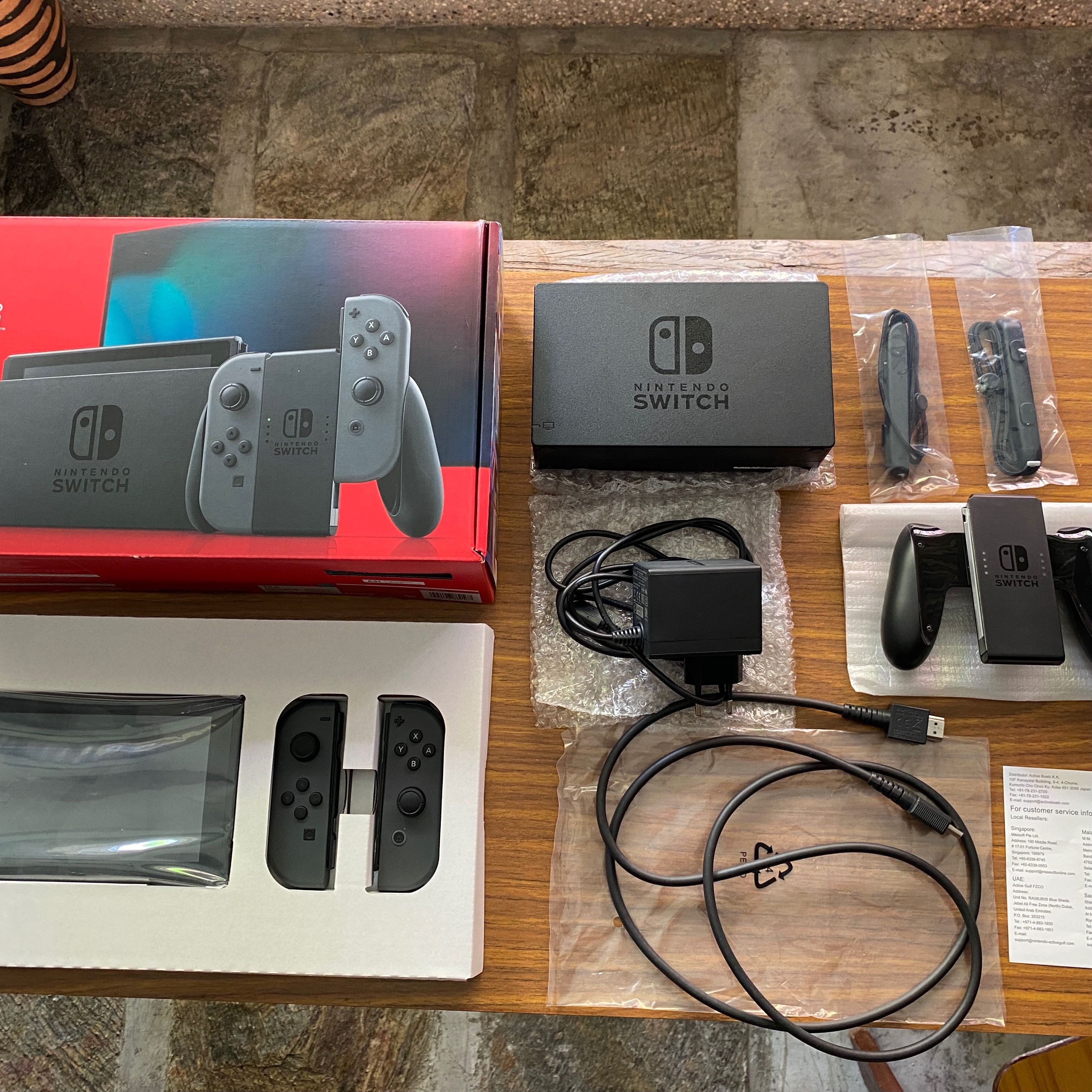 Nintendo Switch Console Gen 2, Video Gaming, Video Game Consoles ...