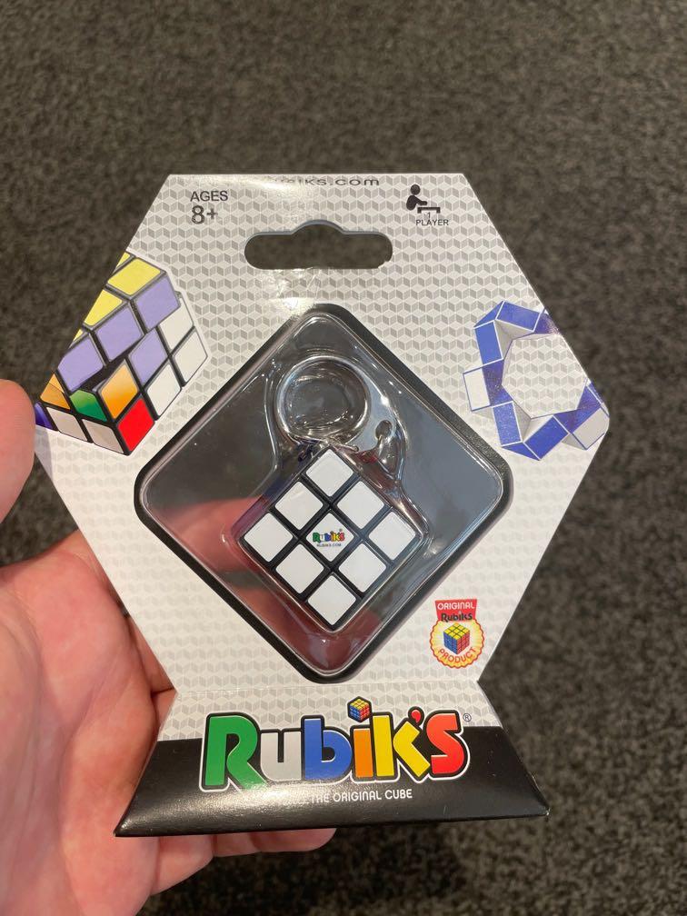 Rubik’s cube keychain, Hobbies & Toys, Toys & Games on Carousell