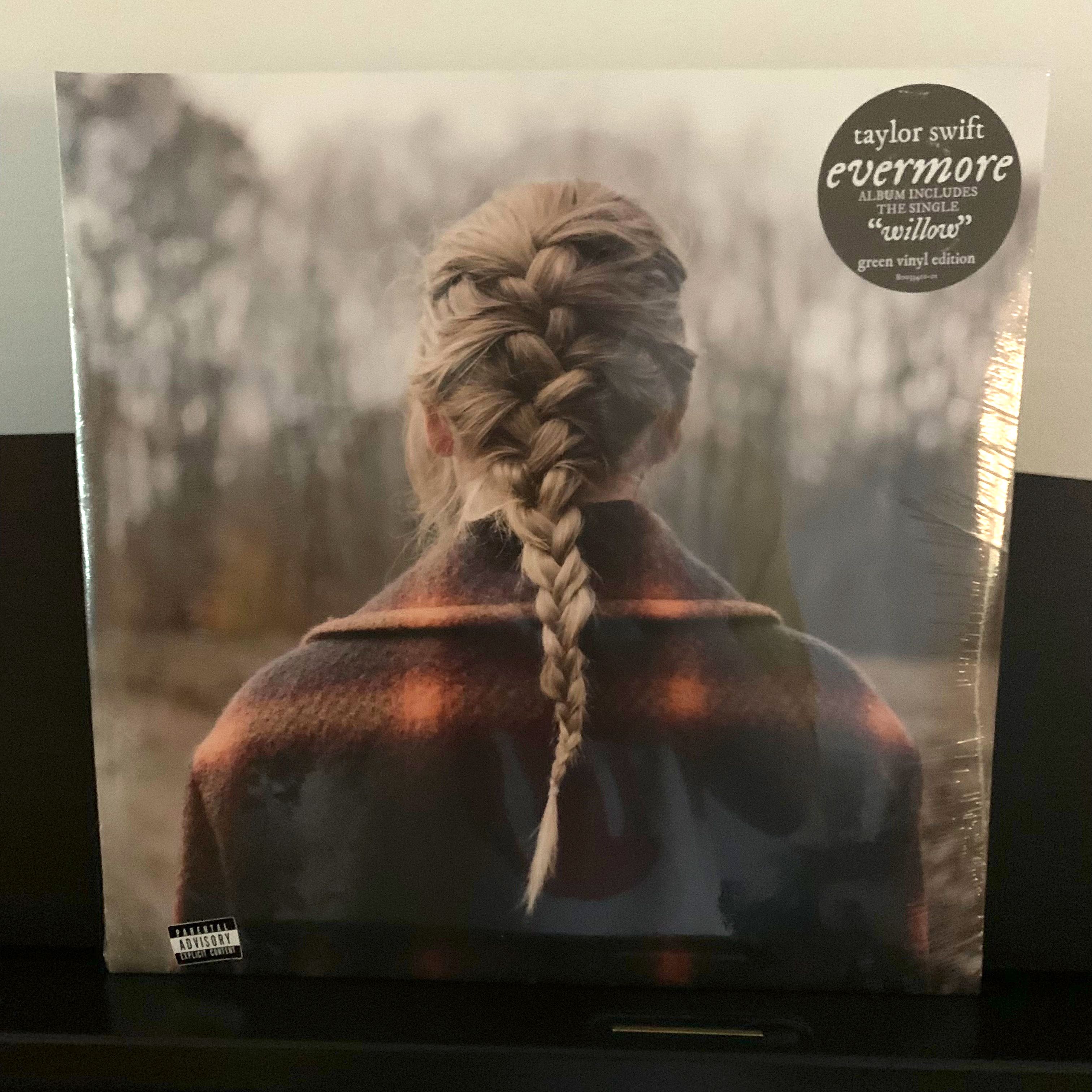 Taylor Swift - Evermore Vinyl (Green), Hobbies & Toys, Music & Media ...