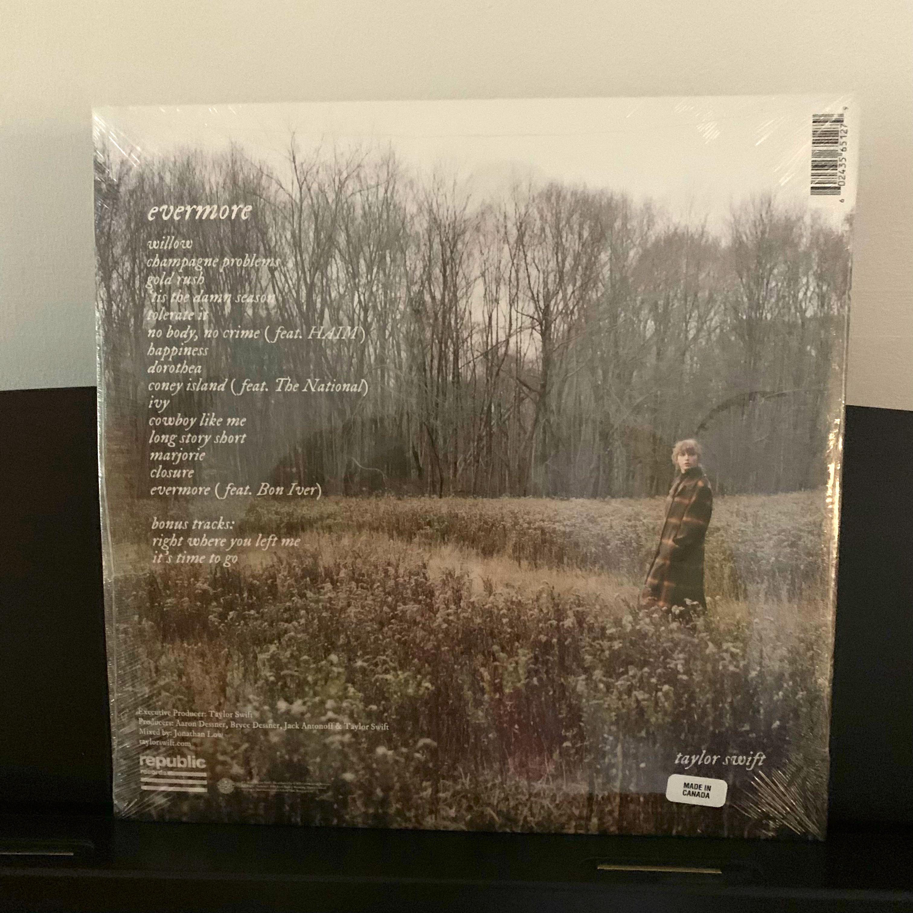 Taylor Swift - Evermore Vinyl (Green), Hobbies & Toys, Music & Media ...