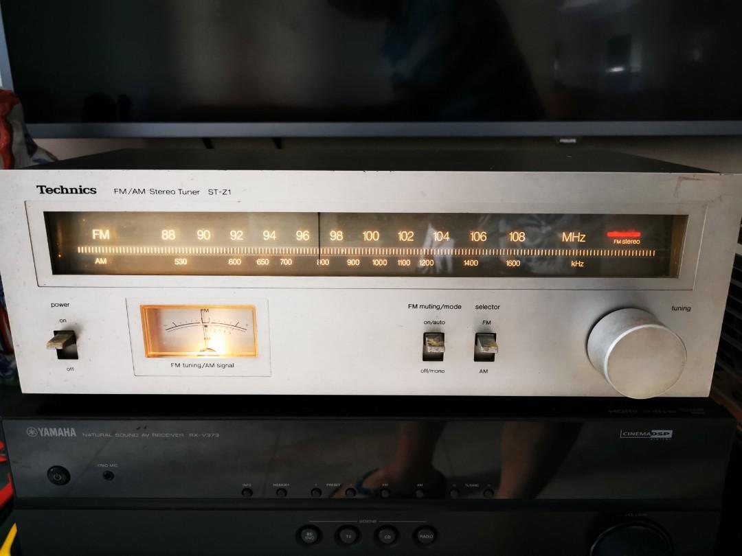 Vintage Technics FM/AM tuner, Audio, Other Audio Equipment on Carousell