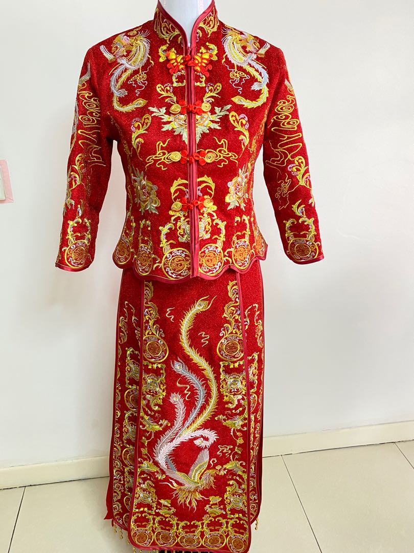 Chinese Kua woman, Women's Fashion, Dresses & Sets, Traditional ...