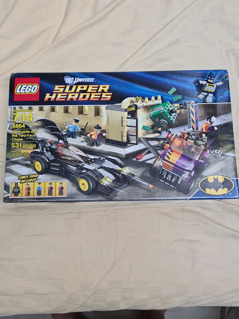 Lego DC Universe Superheroes 6864 Batmobile and the Two-Face Chase ...