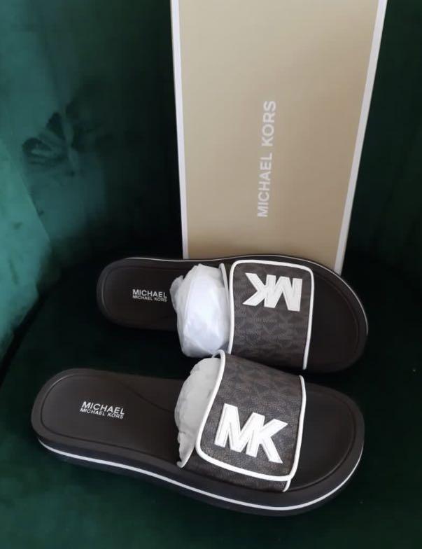 Michael Kors MK sliders, Women's Fashion, Footwear, Sandals on Carousell