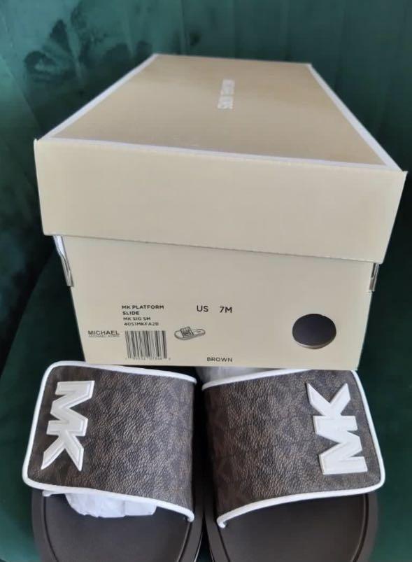 Michael Kors MK sliders, Women's Fashion, Footwear, Sandals on Carousell