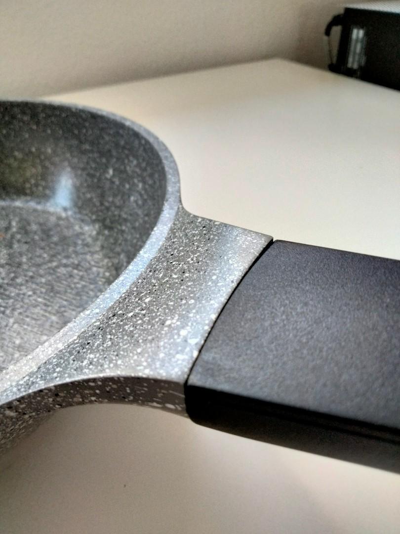 20cm pan NEOFLAM Pote Frypan with Xtrema Ceramic Coating, Furniture & Home Living, Kitchenware ...