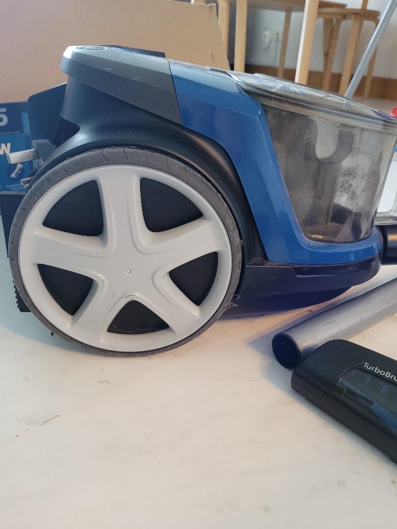 Philips Cyclone 5 vacuum cleaner very good condition, TV & Home ...